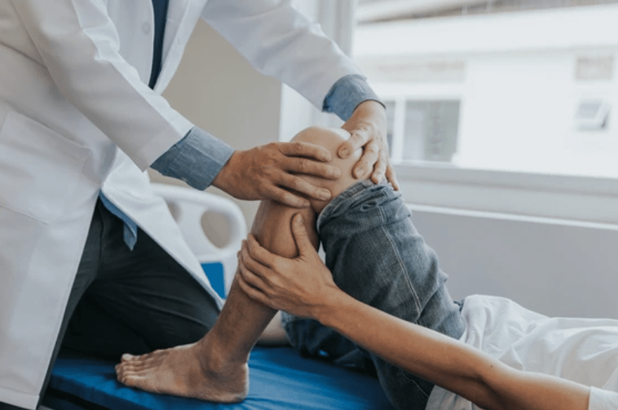 Should You Run Through Pain? Or am I Injured? - KnightFit